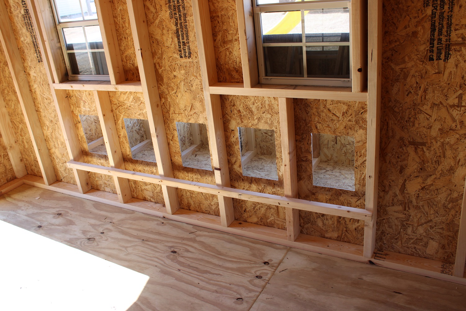 8'x12' Chicken Coop with 8' Run. Raised Nesting Boxes - Projective ...