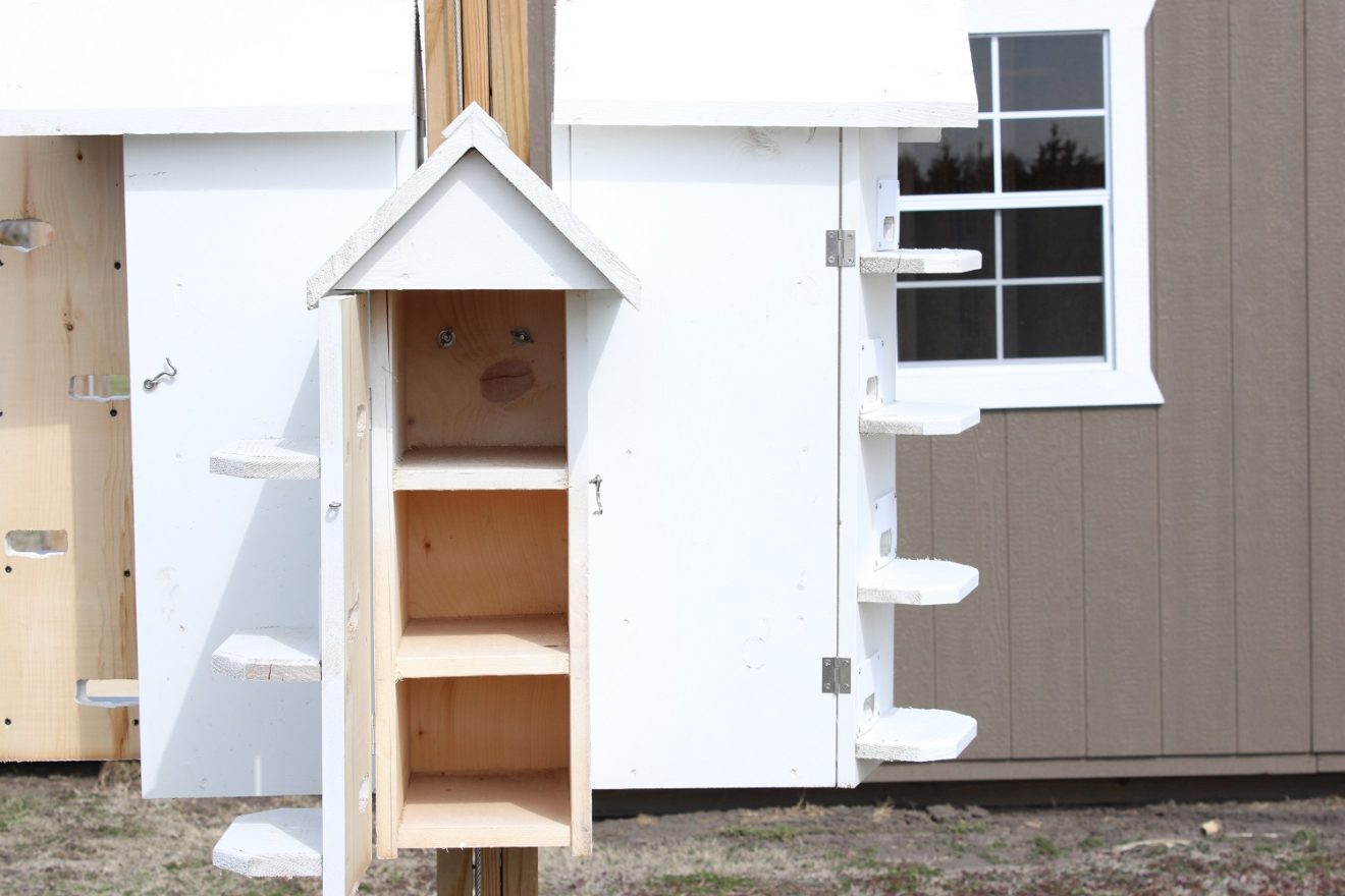 Amish-Built Purple Martin House and Winch Pole - Projective Fabrication