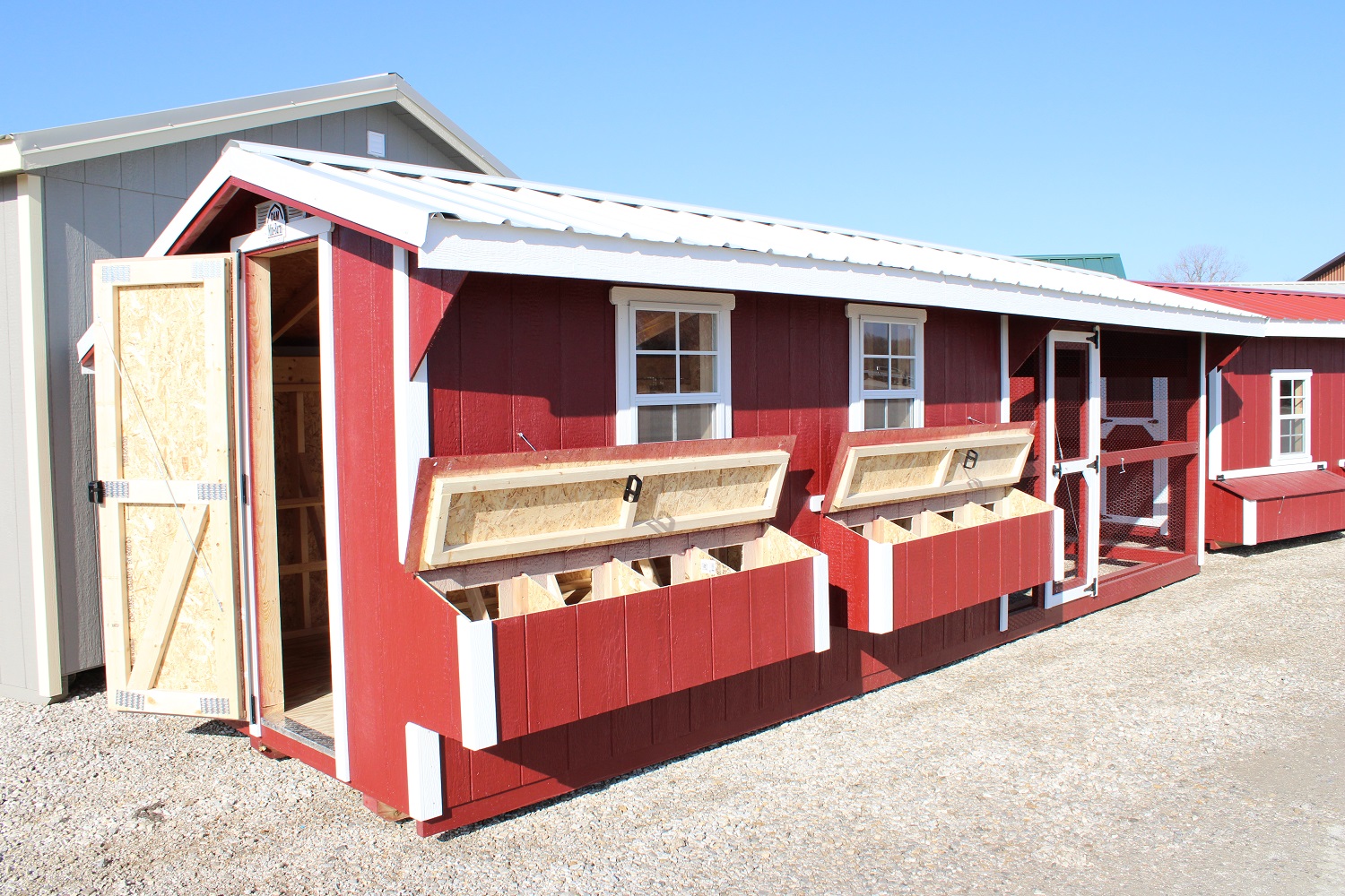 Chicken Coop Selection! Which Coop, Size/Color Will Work for You ...