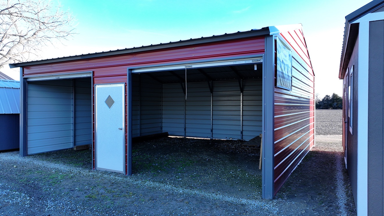24x25x9 Enclosed Side Entry Garage - Projective Fabrication