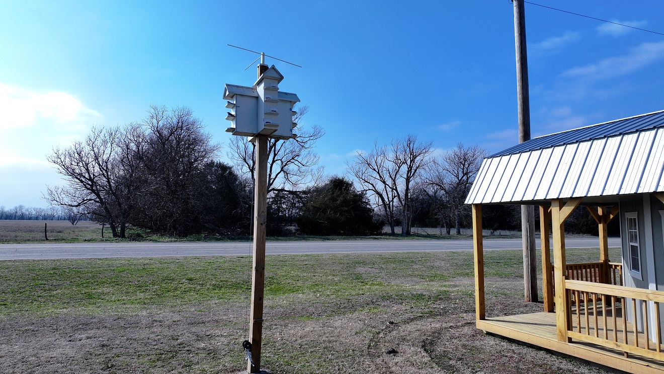 Purple Martin House with Winch Pole - Projective Fabrication