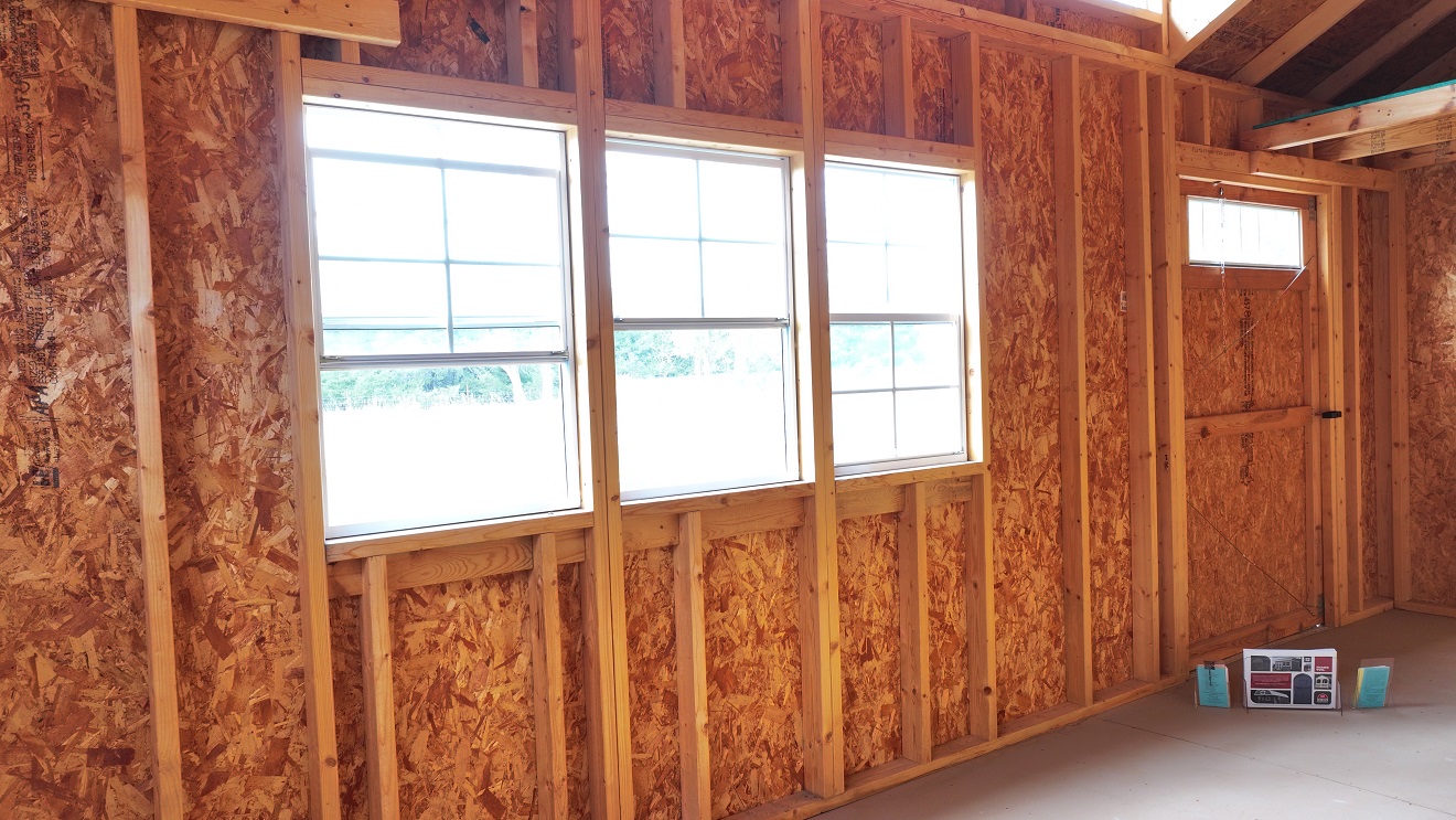 10'x20' Lofted Utility with Transom Dormer - Projective Fabrication